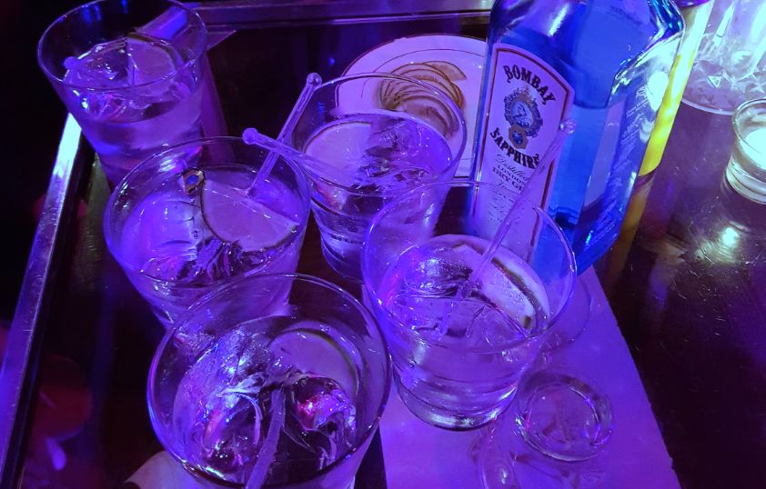 Best Bars in Makati | Try out Some Drinks and Music for the Soul!｜Gyl ...